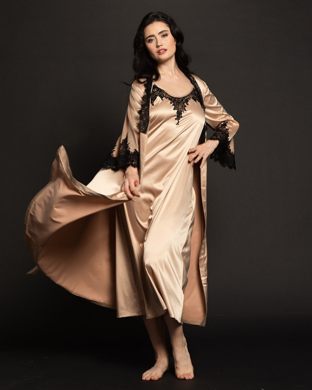 silk satin robe with tightening belt – HERTROVE