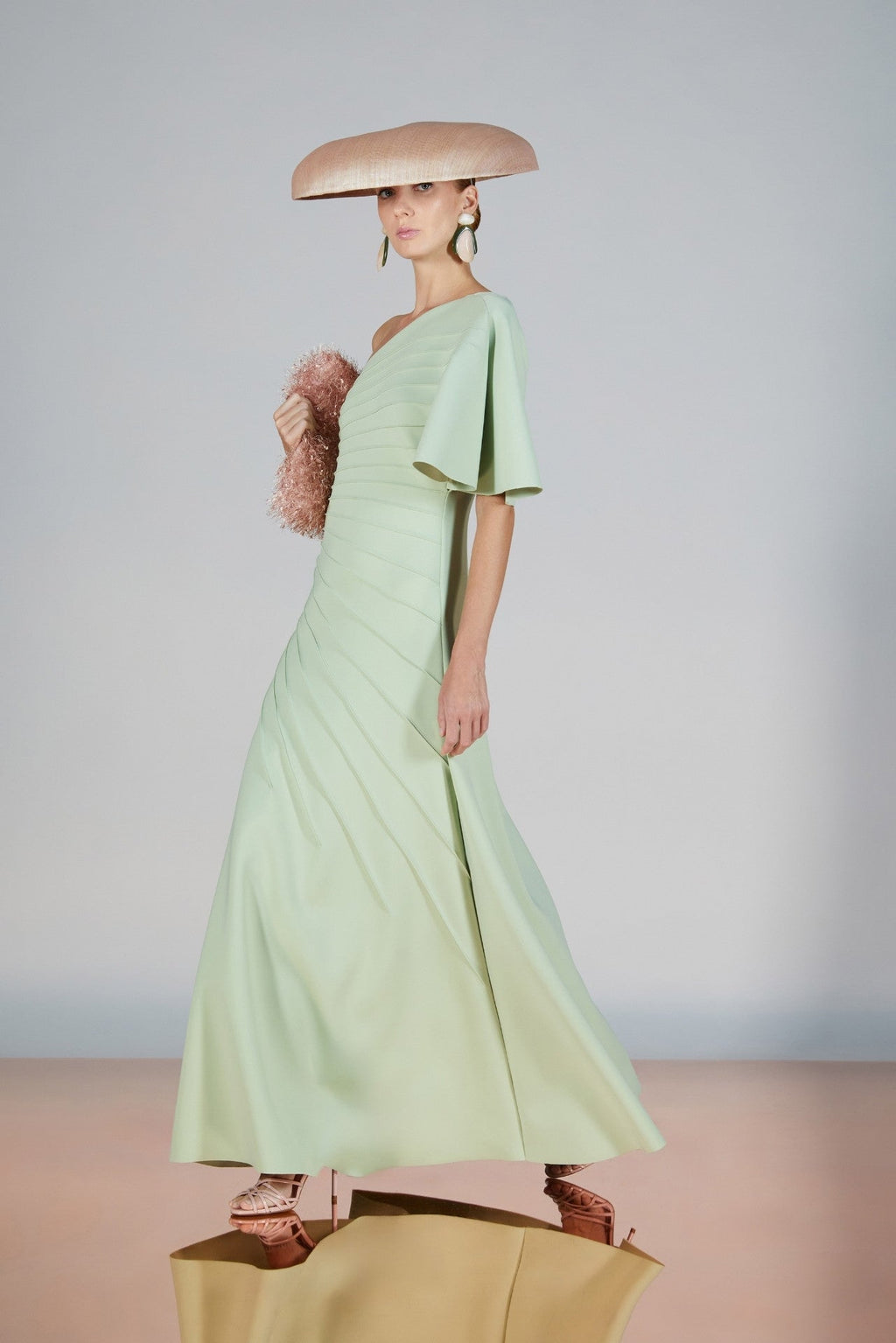 Diagonal-Pleated One-Shoulder Gown – HERTROVE