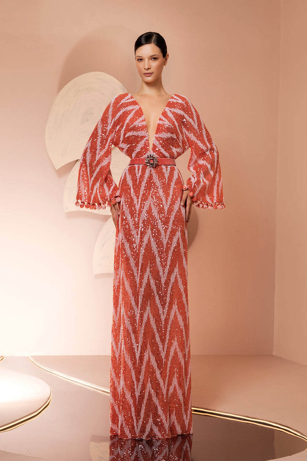 Wide sleeves beaded dress – HERTROVE